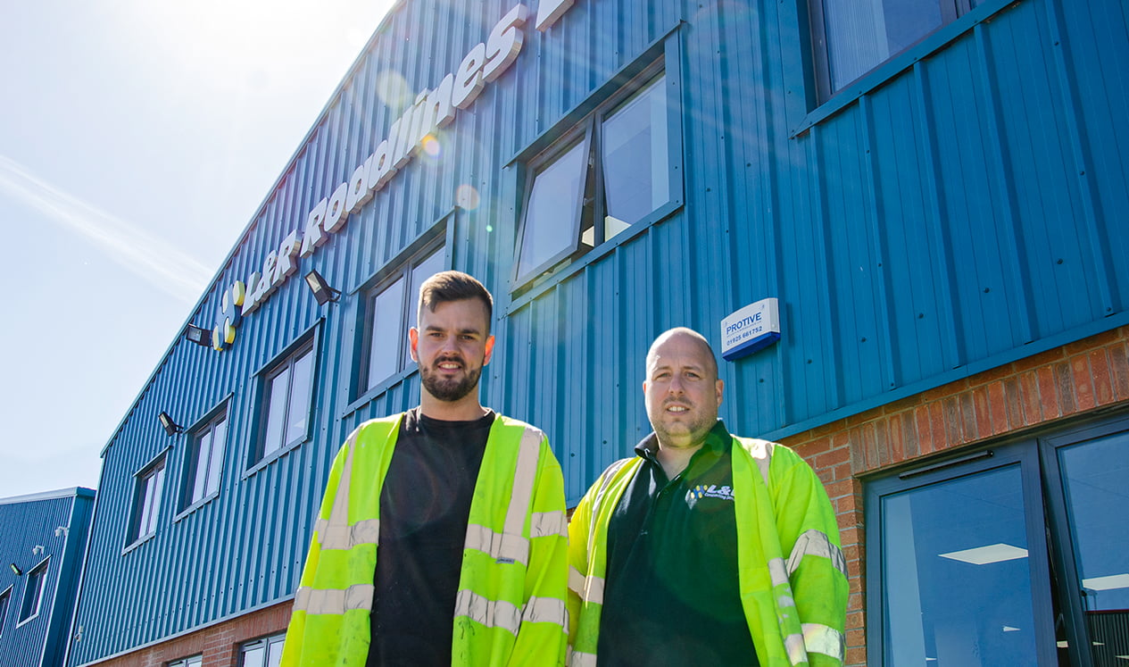 L&R Roadlines | Heroic Road Marking Operatives Chase Mugger