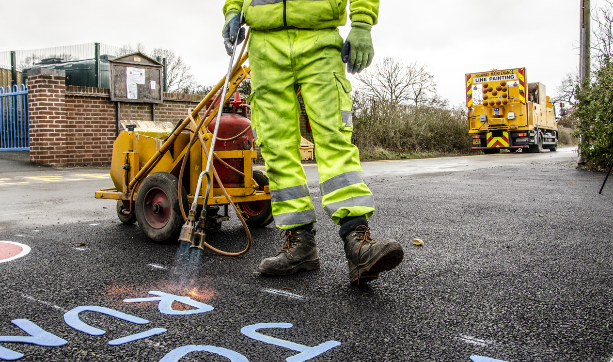L&R Roadlines lay down the foundations for schools fitness initiative ...